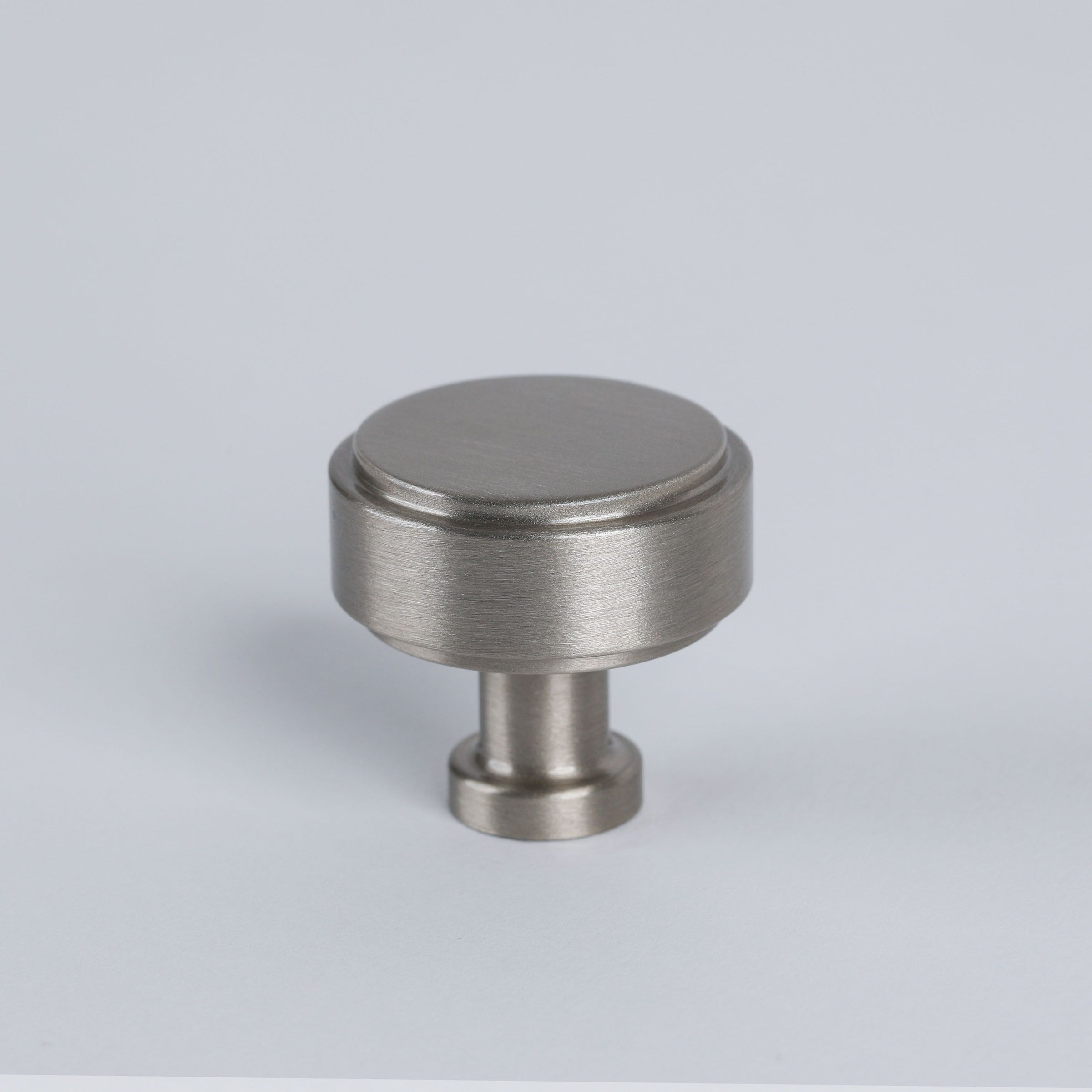 Georgia Collection | Rounded Knobs & Pulls | Hepburn Hardware