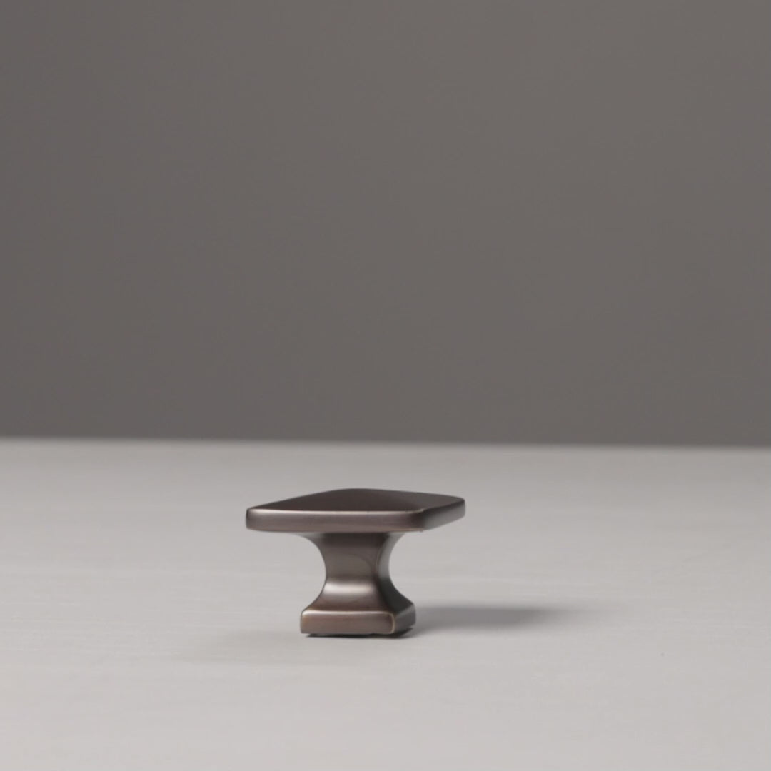 Bronte Knob - Oil Rubbed Bronze– Hepburn Hardware