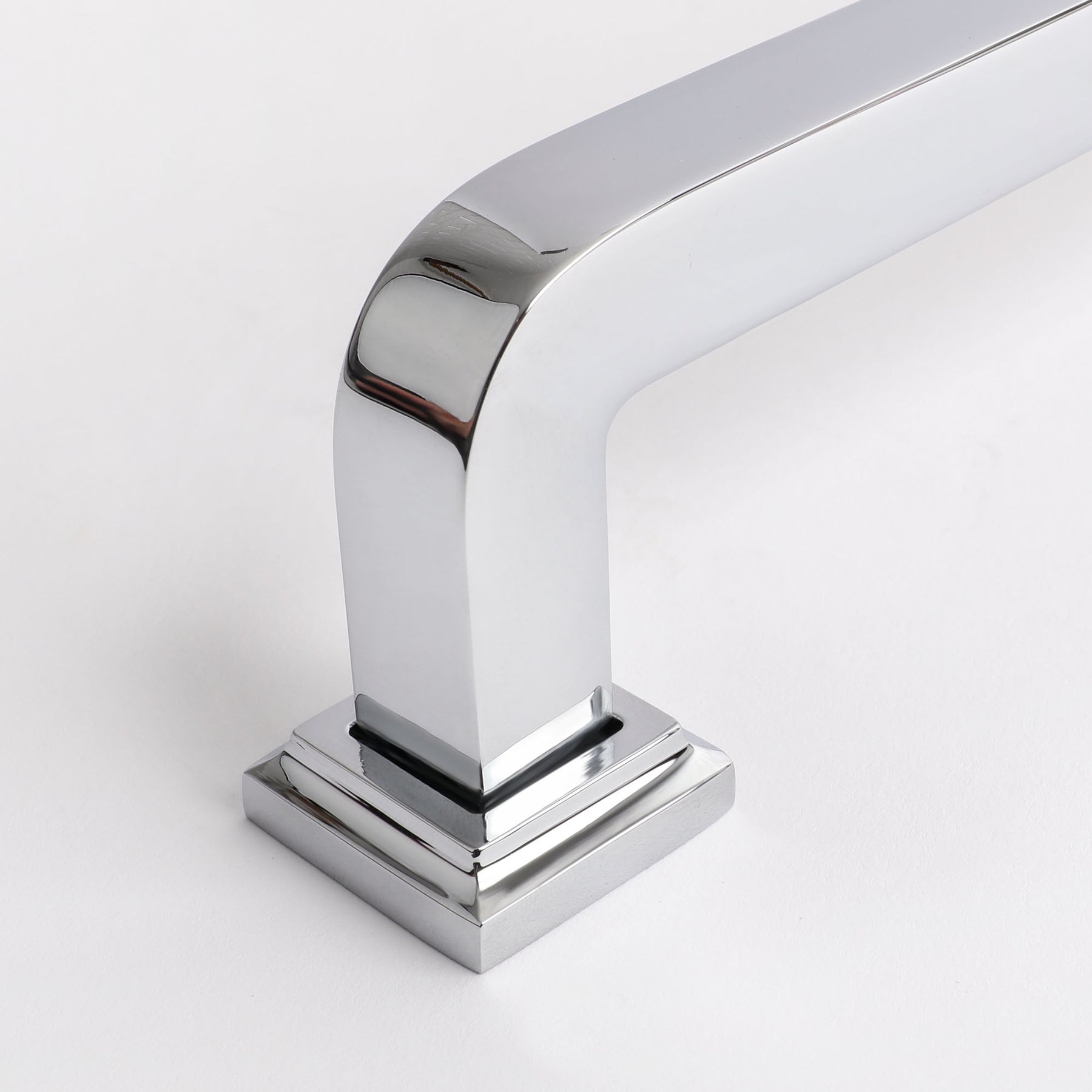 Polished Chrome – Hepburn Hardware
