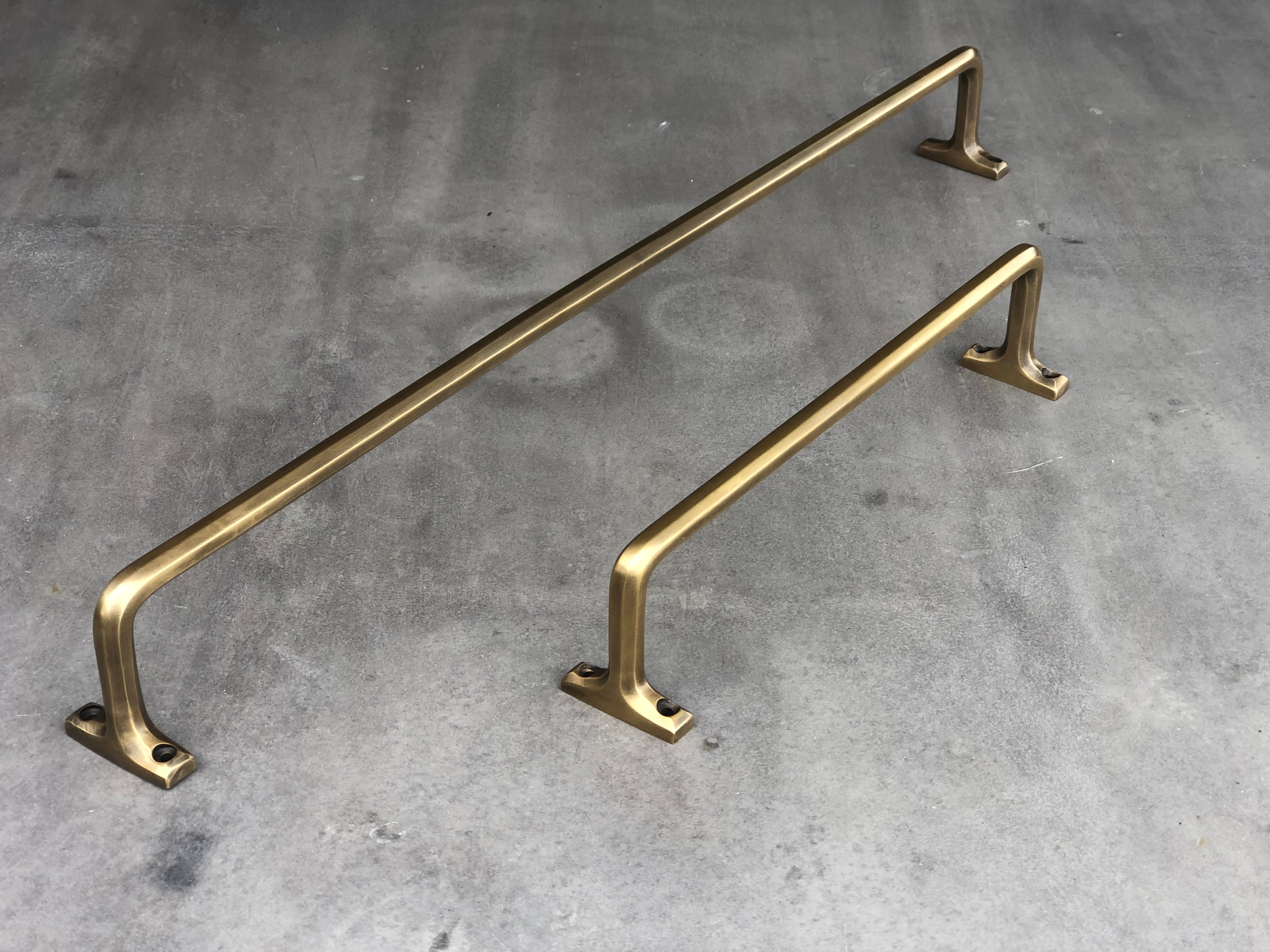 PREORDER Henley 600mm Rail - Acid Washed Brass – Hepburn Hardware